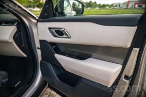 Pelēks Land Rover Range Rover Velar 2019 Rīga, ar dzinēja tilpumu 2.00 L un nobraukumu 0 tūkst. km par 24990 €, foto 12 vietnē AUTOMOTO.COM.LV