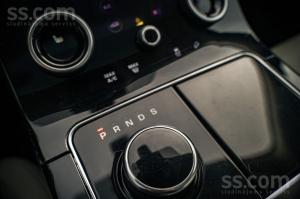 Pelēks Land Rover Range Rover Velar 2019 Rīga, ar dzinēja tilpumu 2.00 L un nobraukumu 0 tūkst. km par 24990 €, foto 21 vietnē AUTOMOTO.COM.LV