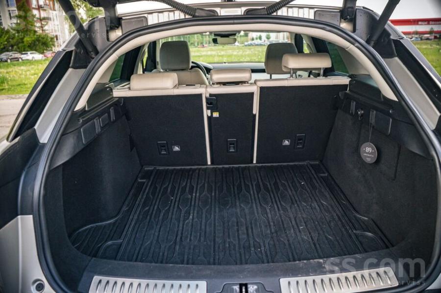 Pelēks Land Rover Range Rover Velar 2019 Rīga, ar dzinēja tilpumu 2.00 L un nobraukumu 0 tūkst. km par 24990 €, foto 26 vietnē AUTOMOTO.COM.LV
