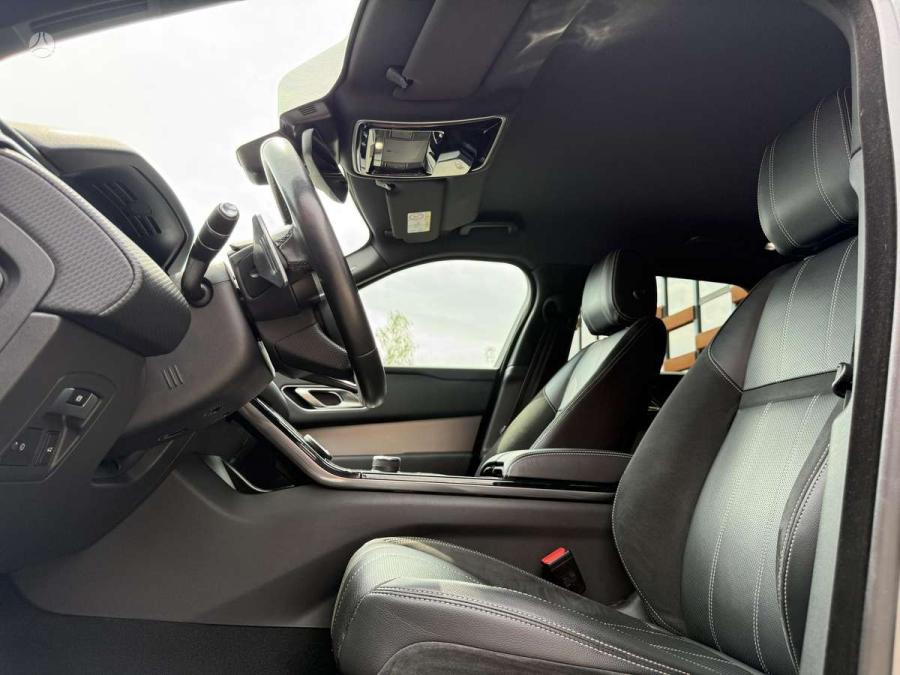 Pelēks Land Rover Range Rover Velar 2019 Kauņa, ar dzinēja tilpumu 2.00 L un nobraukumu 186 tūkst. km par 20490 €, foto 8 vietnē AUTOMOTO.COM.LV