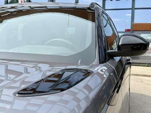 Pelēks Land Rover Range Rover Velar 2019 Kauņa, ar dzinēja tilpumu 2.00 L un nobraukumu 186 tūkst. km par 20490 €, foto 40 vietnē AUTOMOTO.COM.LV