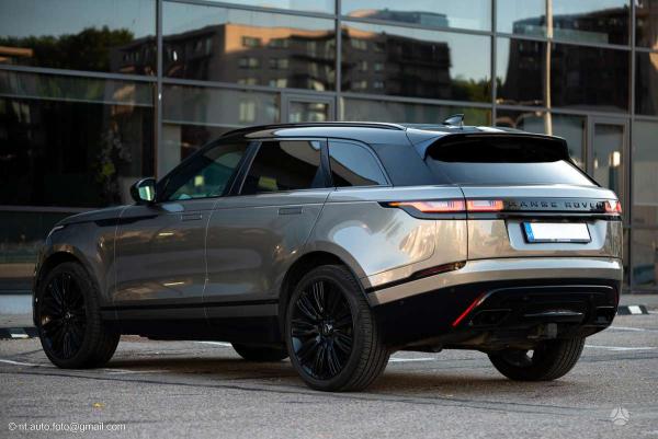 Grey Land Rover Range Rover Velar 2019 in Vilnius, with an engine capacity of 3.00 L and mileage of 82 thousand km for 29500 €, photo 4 on AUTOMOTO.COM.LV