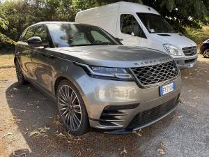 Pelēks Land Rover Range Rover Velar 2019 Šauļi, ar dzinēja tilpumu 2.00 L un nobraukumu 243 tūkst. km par 14700 €, foto 4 vietnē AUTOMOTO.COM.LV