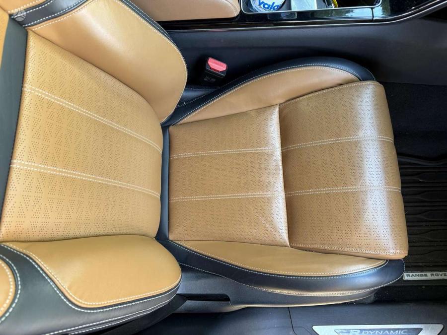 Pelēks Land Rover Range Rover Velar 2019 Šauļi, ar dzinēja tilpumu 2.00 L un nobraukumu 243 tūkst. km par 14700 €, foto 14 vietnē AUTOMOTO.COM.LV