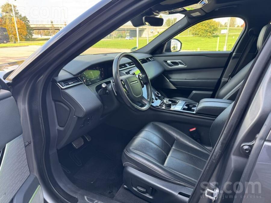 Pelēks Land Rover Range Rover Velar 2019 Rīga, ar dzinēja tilpumu 3.00 L un nobraukumu 0 tūkst. km par 23450 €, foto 7 vietnē AUTOMOTO.COM.LV