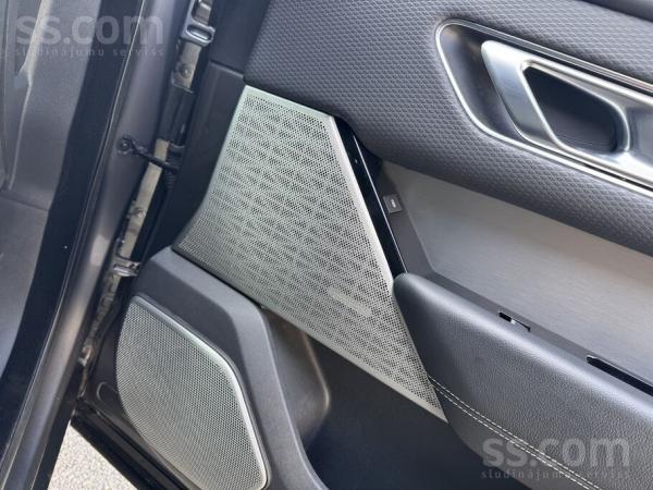 Land Rover Range Rover Velar 2019 Rīga vietnē Pelēks Land Rover Range Rover Velar 2019 Rīga, ar dzinēja tilpumu 3.00 L un nobraukumu 0 tūkst. km par 23450 €, foto 11 vietnē AUTOMOTO.COM.LV