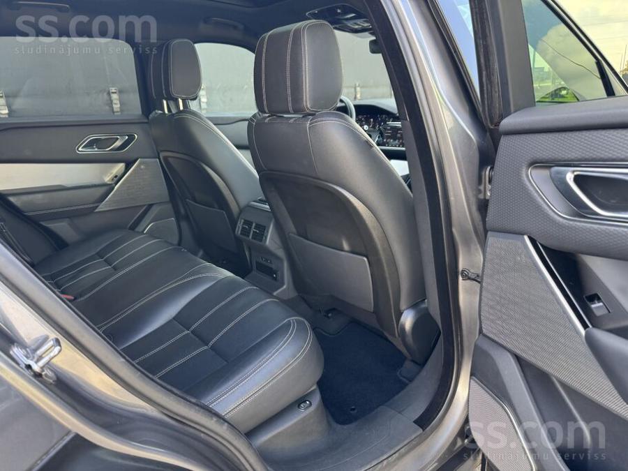 Pelēks Land Rover Range Rover Velar 2019 Rīga, ar dzinēja tilpumu 3.00 L un nobraukumu 0 tūkst. km par 23450 €, foto 15 vietnē AUTOMOTO.COM.LV