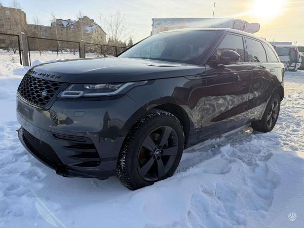 Grey Land Rover Range Rover Velar 2020 in Siauliai, with an engine capacity of 2.00 L and mileage of 174 thousand km for 14300 €, photo 3 on AUTOMOTO.COM.LV