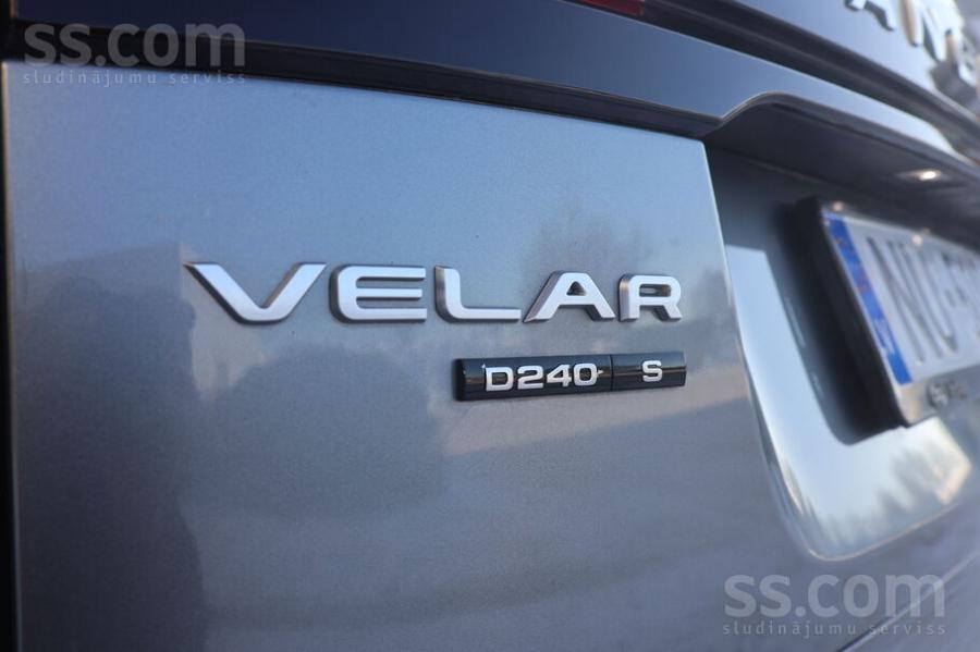 Pelēks Land Rover Range Rover Velar 2020 Rīga, ar dzinēja tilpumu 2.00 L un nobraukumu 91 tūkst. km par 35450 €, foto 32 vietnē AUTOMOTO.COM.LV