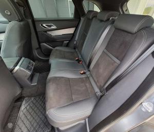 Grey Land Rover Range Rover Velar 2020 in Vilnius, with an engine capacity of 2.00 L and mileage of 57 thousand km for 27900 €, photo 13 on AUTOMOTO.COM.LV