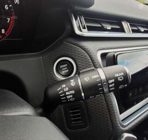 Grey Land Rover Range Rover Velar 2020 in Vilnius, with an engine capacity of 2.00 L and mileage of 57 thousand km for 27900 €, photo 26 on AUTOMOTO.COM.LV