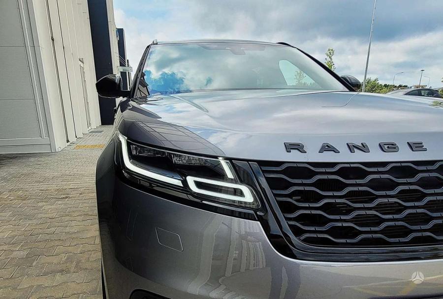 Grey Land Rover Range Rover Velar 2020 in Vilnius, with an engine capacity of 2.00 L and mileage of 57 thousand km for 27900 €, photo 33 on AUTOMOTO.COM.LV