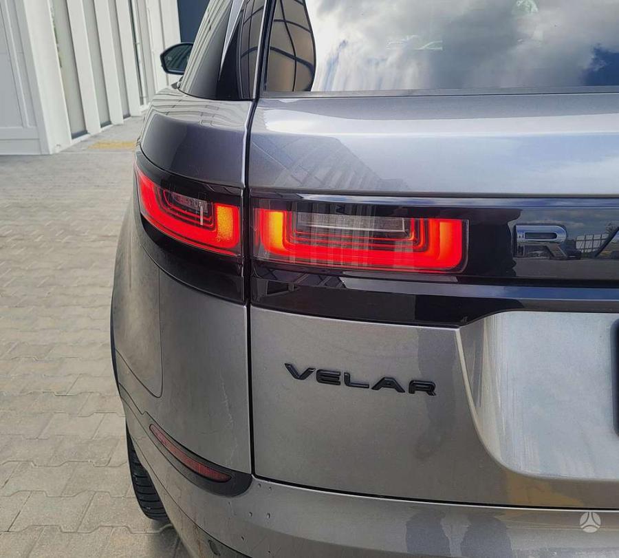 Grey Land Rover Range Rover Velar 2020 in Vilnius, with an engine capacity of 2.00 L and mileage of 57 thousand km for 27900 €, photo 34 on AUTOMOTO.COM.LV