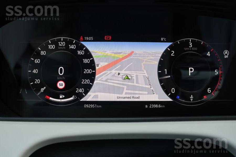 Pelēks Land Rover Range Rover Velar 2020 Rīga, ar dzinēja tilpumu 2.00 L un nobraukumu 93 tūkst. km par 28550 €, foto 16 vietnē AUTOMOTO.COM.LV