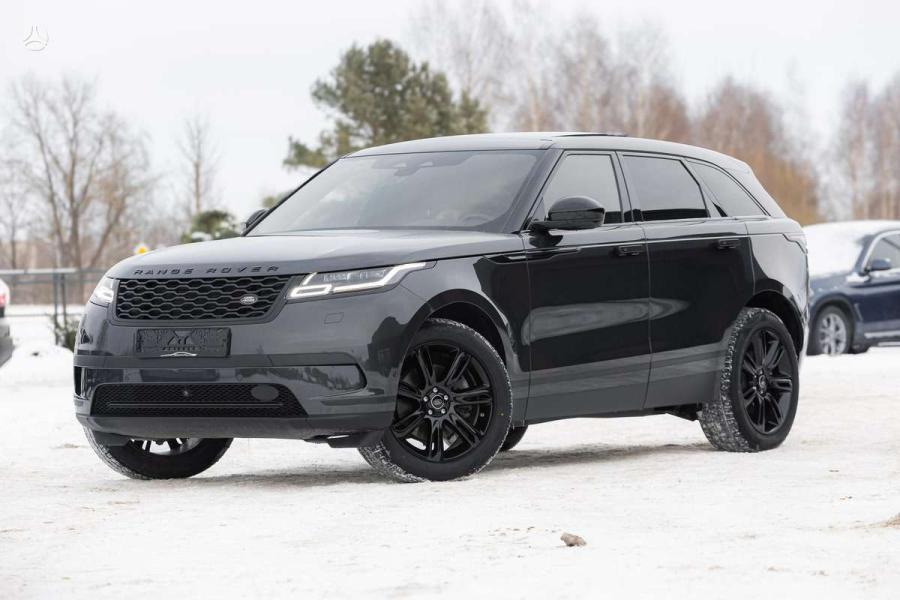 Grey Land Rover Range Rover Velar 2021 in Jelgava, with an engine capacity of 2.00 L and mileage of 184 thousand km for 26900 €, photo 1 on AUTOMOTO.COM.LV