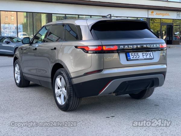 Pelēks Land Rover Range Rover Velar 2021 Tallina, ar dzinēja tilpumu 2.00 L un nobraukumu 94 tūkst. km par 34900 €, foto 4 vietnē AUTOMOTO.COM.LV