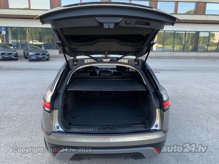Pelēks Land Rover Range Rover Velar 2021 Tallina, ar dzinēja tilpumu 2.00 L un nobraukumu 94 tūkst. km par 34900 €, foto 10 vietnē AUTOMOTO.COM.LV