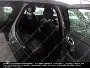 Grey Land Rover Range Rover Velar 2021 in Klaipeda, with an engine capacity of 2.00 L and mileage of 148 thousand km for 26500 €, photo 14 on AUTOMOTO.COM.LV
