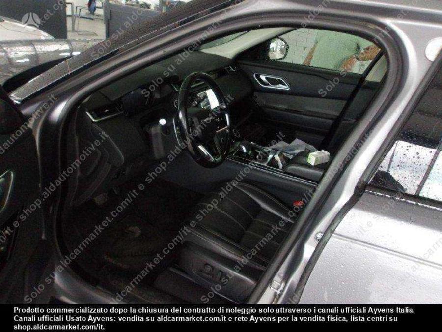 Grey Land Rover Range Rover Velar 2021 in Klaipeda, with an engine capacity of 2.00 L and mileage of 148 thousand km for 26500 €, photo 17 on AUTOMOTO.COM.LV