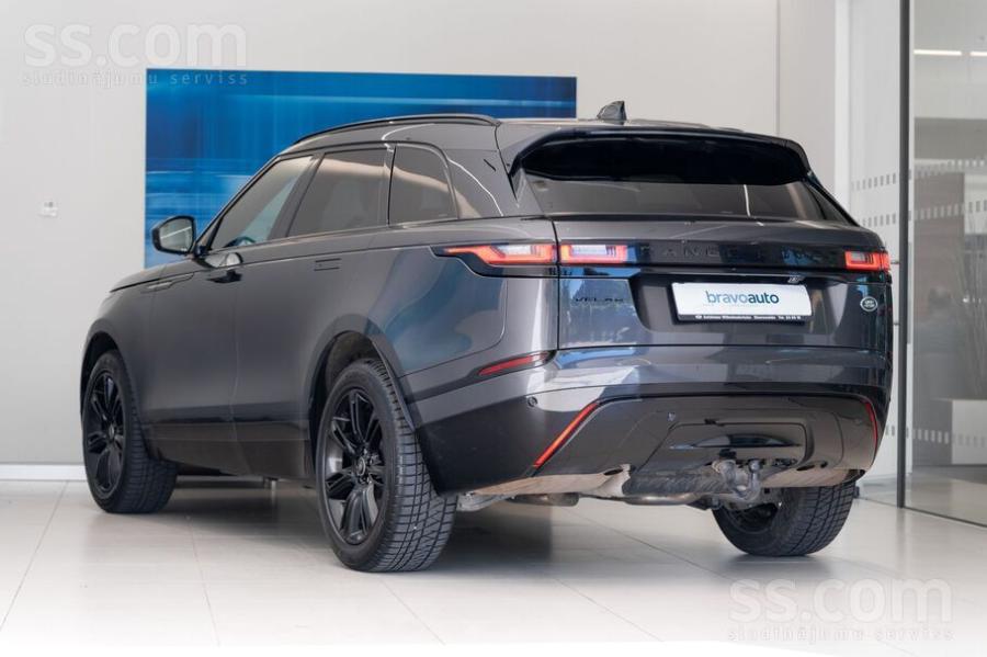 Pelēks Land Rover Range Rover Velar 2023 Rīga, ar dzinēja tilpumu 2.00 L un nobraukumu 24 tūkst. km par 39990 €, foto 5 vietnē AUTOMOTO.COM.LV