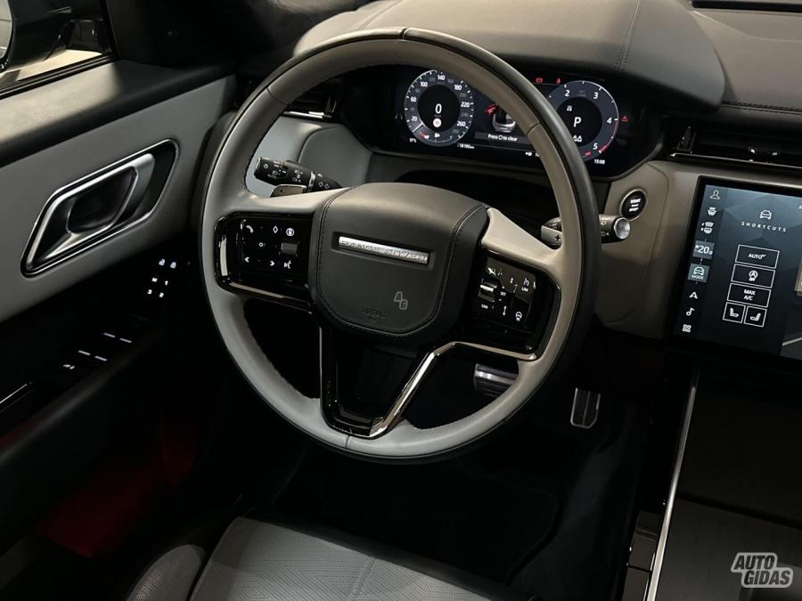 Pelēks Land Rover Range Rover Velar 2024 Viļņa, ar dzinēja tilpumu 3.00 L un nobraukumu 23 tūkst. km par 76000 €, foto 17 vietnē AUTOMOTO.COM.LV