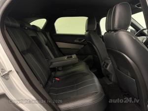 Grey Land Rover Range Rover Velar 2017 in Parnu, with an engine capacity of 2.00 L and mileage of 138 thousand km for 23990 €, photo 11 on AUTOMOTO.COM.LV