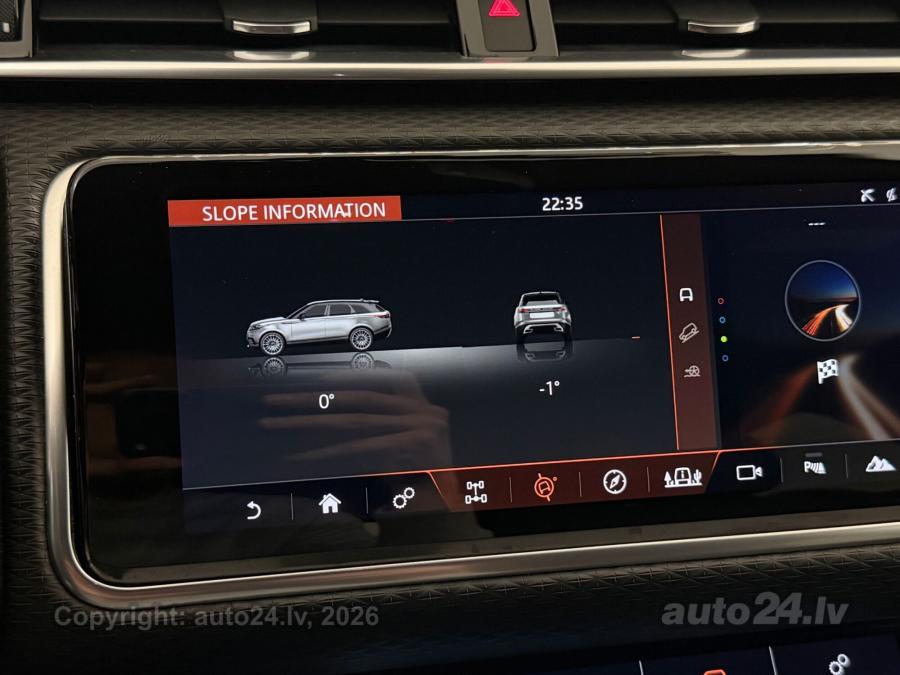 Grey Land Rover Range Rover Velar 2017 in Parnu, with an engine capacity of 2.00 L and mileage of 138 thousand km for 23990 €, photo 19 on AUTOMOTO.COM.LV