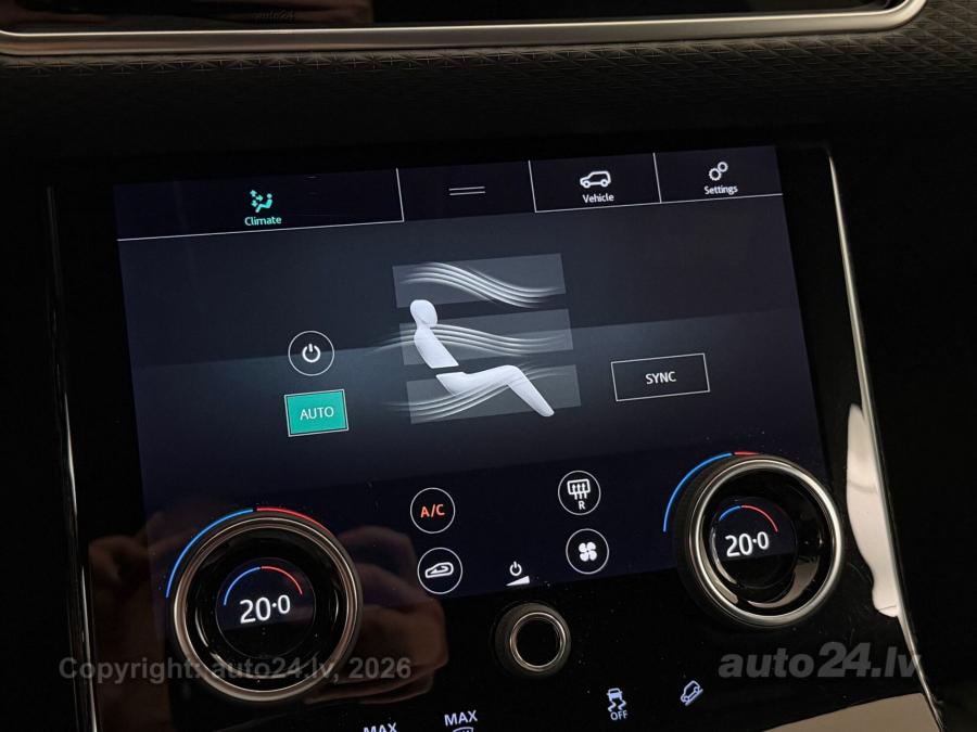 Grey Land Rover Range Rover Velar 2017 in Parnu, with an engine capacity of 2.00 L and mileage of 138 thousand km for 23990 €, photo 24 on AUTOMOTO.COM.LV