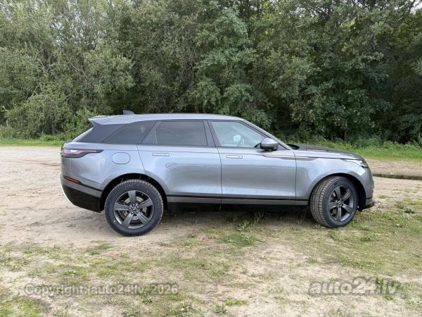 Grey Land Rover Range Rover Velar 2017 in Tallinn, with an engine capacity of 2.00 L and mileage of 136 thousand km for 23999 €, photo 5 on AUTOMOTO.COM.LV