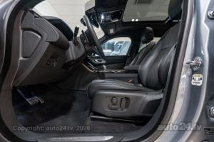 Pelēks Land Rover Range Rover Velar 2024 Tallina, ar dzinēja tilpumu 2.00 L un nobraukumu 36 tūkst. km par 65000 €, foto 6 vietnē AUTOMOTO.COM.LV
