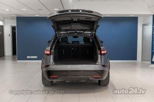 Pelēks Land Rover Range Rover Velar 2024 Tallina, ar dzinēja tilpumu 2.00 L un nobraukumu 36 tūkst. km par 65000 €, foto 24 vietnē AUTOMOTO.COM.LV