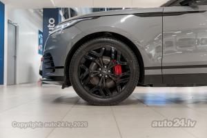 Pelēks Land Rover Range Rover Velar 2024 Tallina, ar dzinēja tilpumu 2.00 L un nobraukumu 36 tūkst. km par 65000 €, foto 26 vietnē AUTOMOTO.COM.LV