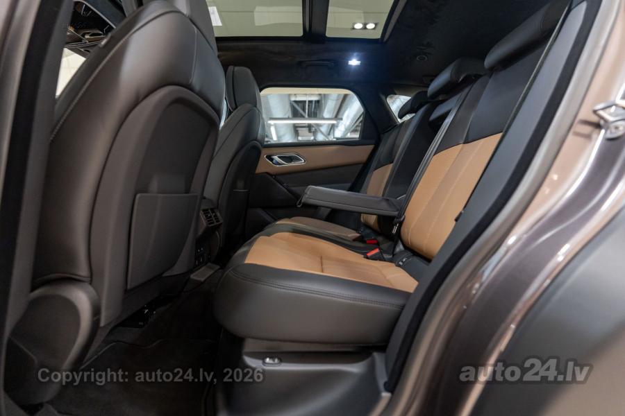 Pelēks Land Rover Range Rover Velar 2026 Tallina, ar dzinēja tilpumu 2.00 L un nobraukumu 2 tūkst. km par 99200 €, foto 6 vietnē AUTOMOTO.COM.LV