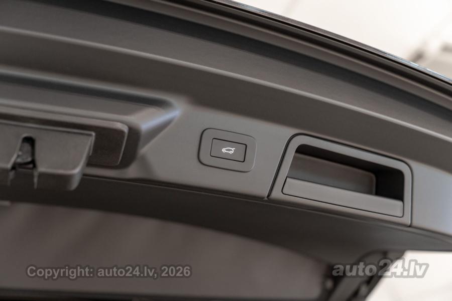 Pelēks Land Rover Range Rover Velar 2026 Tallina, ar dzinēja tilpumu 2.00 L un nobraukumu 2 tūkst. km par 99200 €, foto 16 vietnē AUTOMOTO.COM.LV