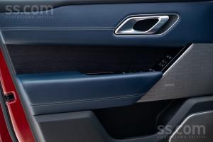 Red Land Rover Range Rover Velar 2017 in Riga, with an engine capacity of 2.00 L and mileage of 55 thousand km for 29990 €, photo 15 on AUTOMOTO.COM.LV