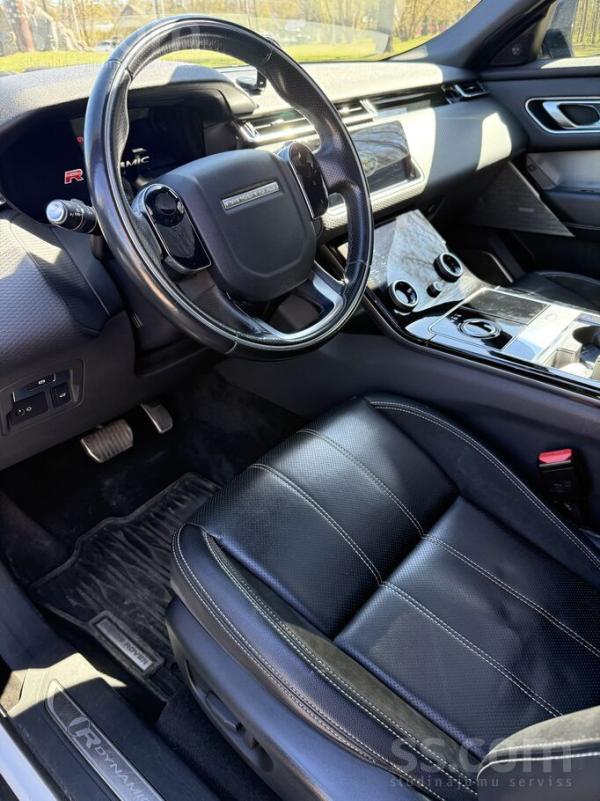 Balts Land Rover Range Rover Velar 2017 Rīga, ar dzinēja tilpumu 3.00 L un nobraukumu 182 tūkst. km par 25900 €, foto 4 vietnē AUTOMOTO.COM.LV