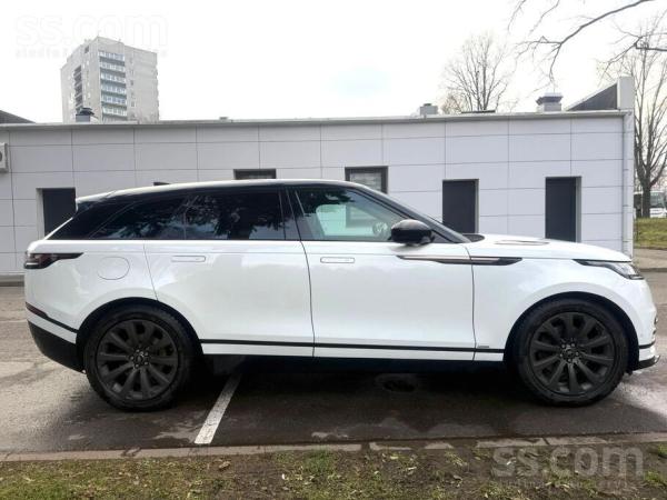 White Land Rover Range Rover Velar 2017 in Riga, with an engine capacity of 3.00 L and mileage of 181 thousand km for 27000 €, photo 1 on AUTOMOTO.COM.LV