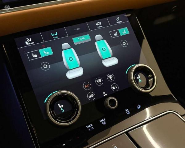 Balts Land Rover Range Rover Velar 2017 Marijampole, ar dzinēja tilpumu 2.00 L un nobraukumu 128 tūkst. km par 25850 €, foto 6 vietnē AUTOMOTO.COM.LV