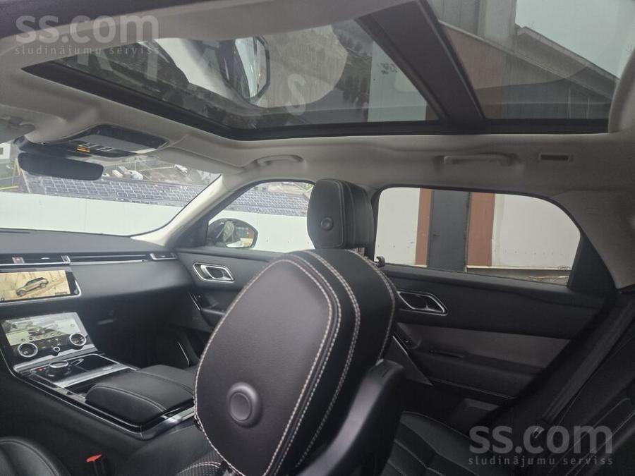 White Land Rover Range Rover Velar 2018 in Riga, with an engine capacity of 2.00 L and mileage of 95 thousand km for 31000 €, photo 10 on AUTOMOTO.COM.LV