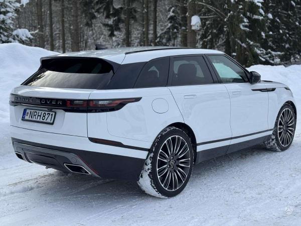 White Land Rover Range Rover Velar 2018 in Siauliai, with an engine capacity of 3.00 L and mileage of 151 thousand km for 27990 €, photo 4 on AUTOMOTO.COM.LV