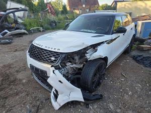 White Land Rover Range Rover Velar 2018 in Kaunas, with an engine capacity of 2.00 L and mileage of 210 thousand km for 8200 €, photo 6 on AUTOMOTO.COM.LV