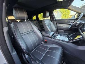 White Land Rover Range Rover Velar 2018 in Kaunas, with an engine capacity of 2.00 L and mileage of 210 thousand km for 8200 €, photo 7 on AUTOMOTO.COM.LV