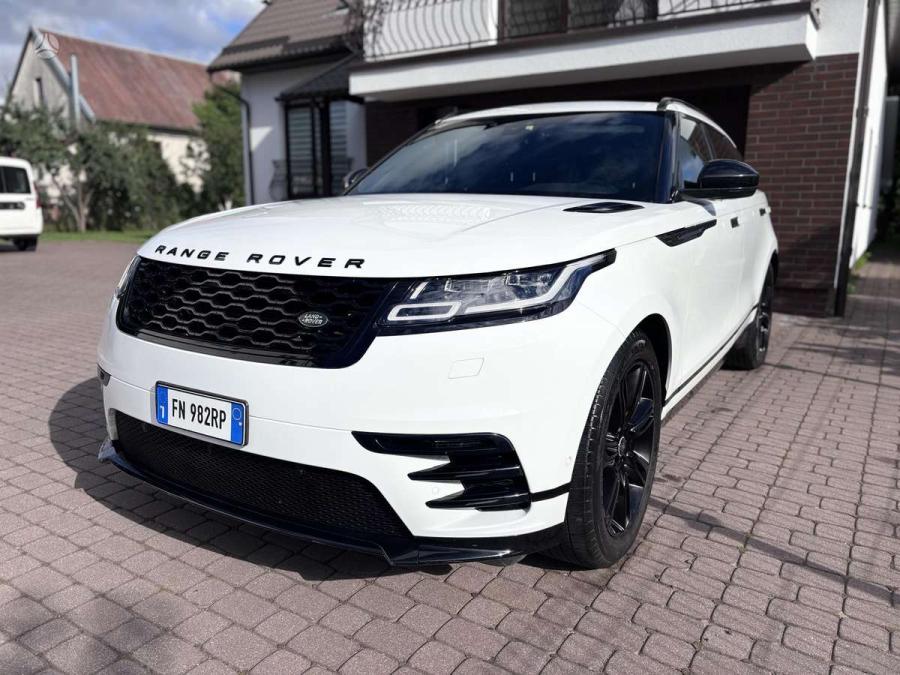 White Land Rover Range Rover Velar 2018 in Gargzdai, with an engine capacity of 2.00 L and mileage of 151 thousand km for 19499 €, photo 1 on AUTOMOTO.COM.LV