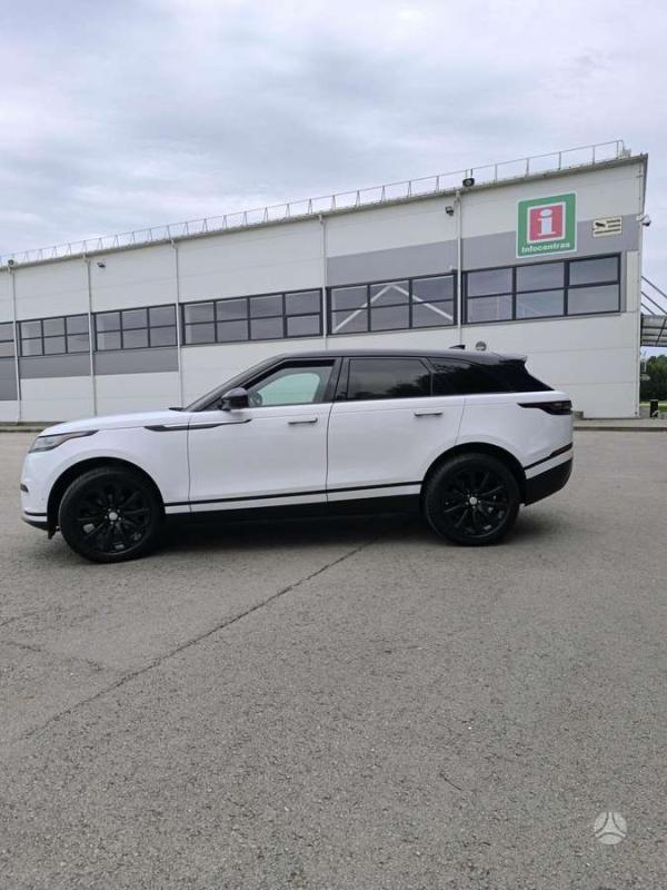 Balts Land Rover Range Rover Velar 2018 Kauņa, ar dzinēja tilpumu 2.00 L un nobraukumu 140 tūkst. km par 18500 €, foto 4 vietnē AUTOMOTO.COM.LV