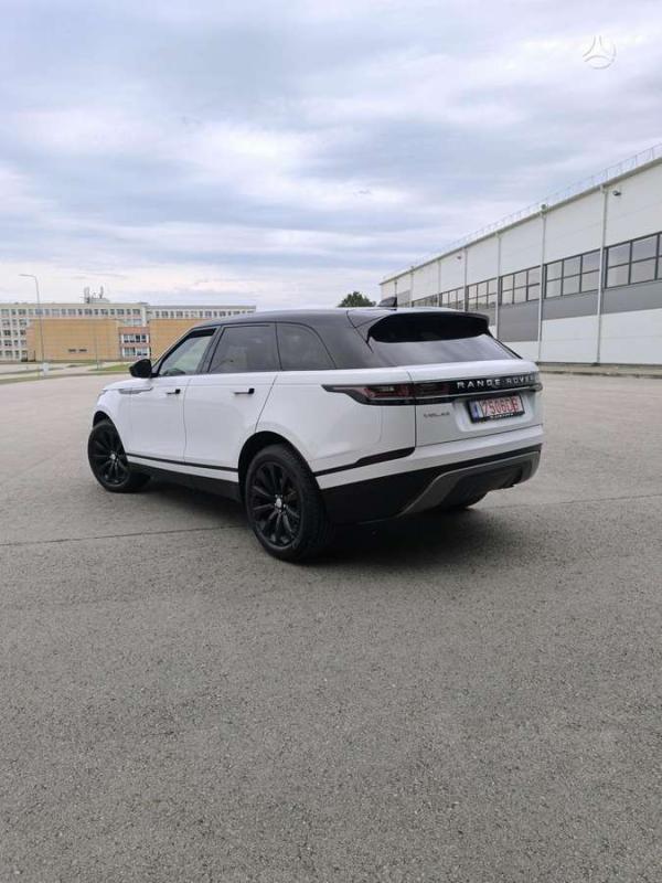 Balts Land Rover Range Rover Velar 2018 Kauņa, ar dzinēja tilpumu 2.00 L un nobraukumu 140 tūkst. km par 18500 €, foto 5 vietnē AUTOMOTO.COM.LV
