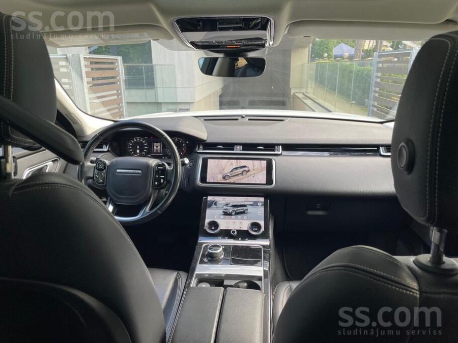 White Land Rover Range Rover Velar 2018 in Riga, with an engine capacity of 2.00 L and mileage of 96 thousand km for 28600 €, photo 6 on AUTOMOTO.COM.LV