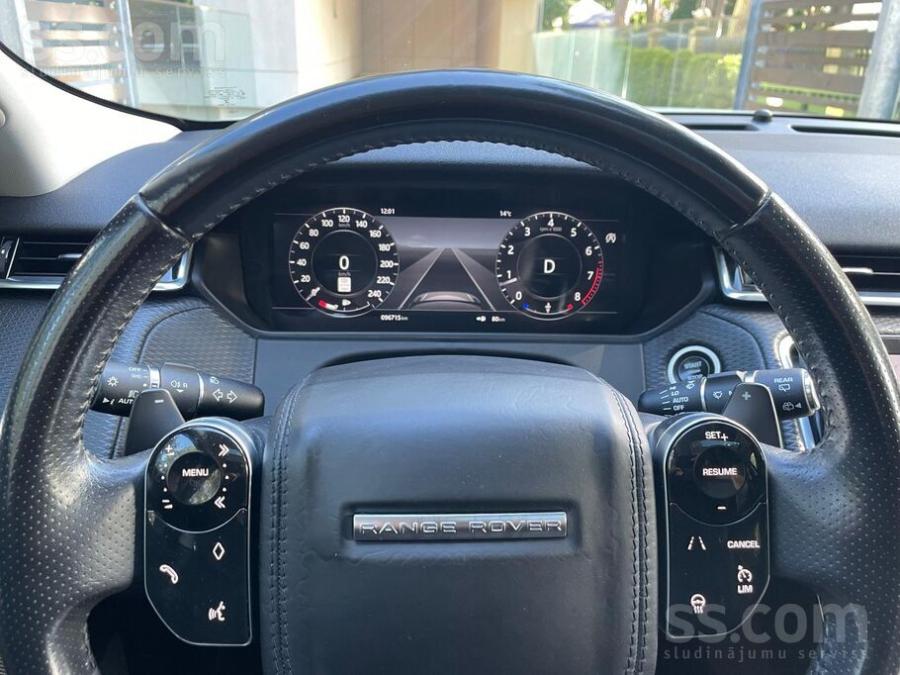 White Land Rover Range Rover Velar 2018 in Riga, with an engine capacity of 2.00 L and mileage of 96 thousand km for 28600 €, photo 7 on AUTOMOTO.COM.LV