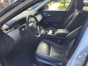 White Land Rover Range Rover Velar 2018 in Riga, with an engine capacity of 2.00 L and mileage of 96 thousand km for 28600 €, photo 8 on AUTOMOTO.COM.LV