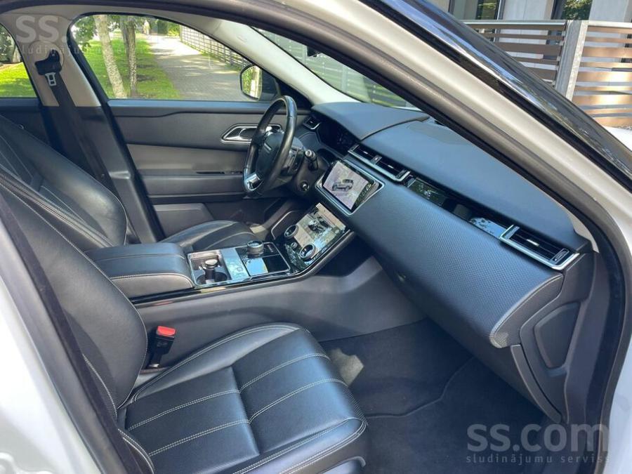 White Land Rover Range Rover Velar 2018 in Riga, with an engine capacity of 2.00 L and mileage of 96 thousand km for 28600 €, photo 9 on AUTOMOTO.COM.LV