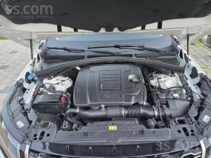 White Land Rover Range Rover Velar 2018 in Riga, with an engine capacity of 2.00 L and mileage of 96 thousand km for 28600 €, photo 12 on AUTOMOTO.COM.LV